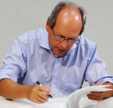 Ronaldo Dimas contrata empresa sem licitação por R$ 2 milhões para ...